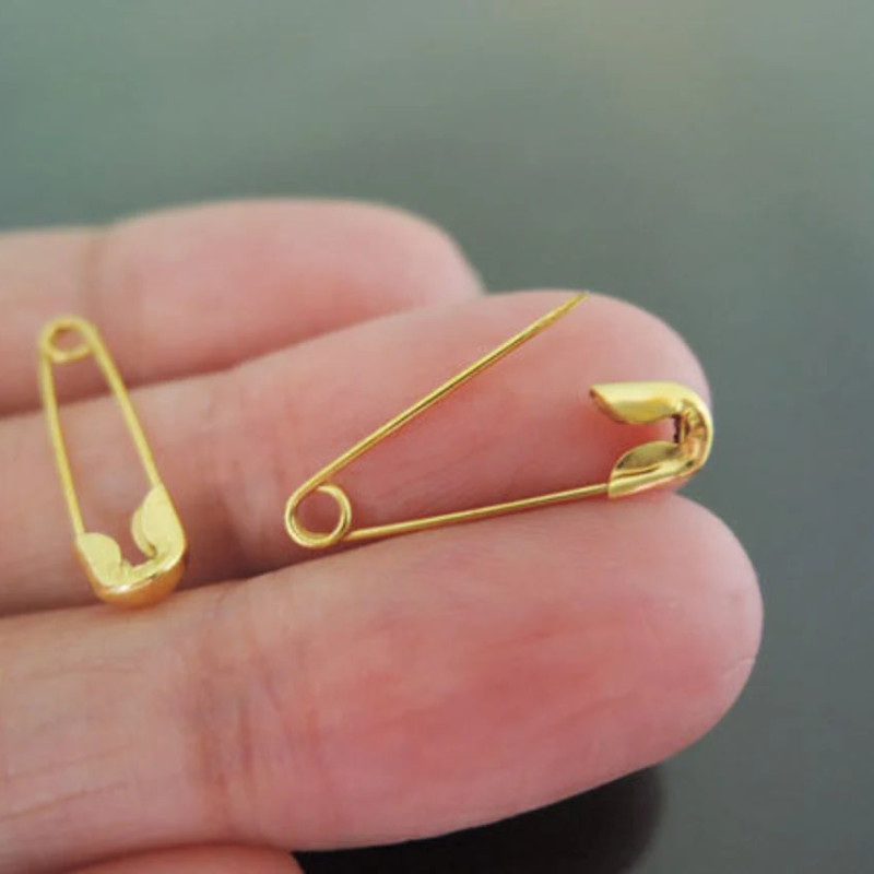 Mix Steel Metal Safety Pin (22 mm, Golden) - Pack of 1000